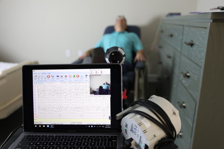 Turnkey EEG Service | Synergy Diagnostics - Tiny Minds